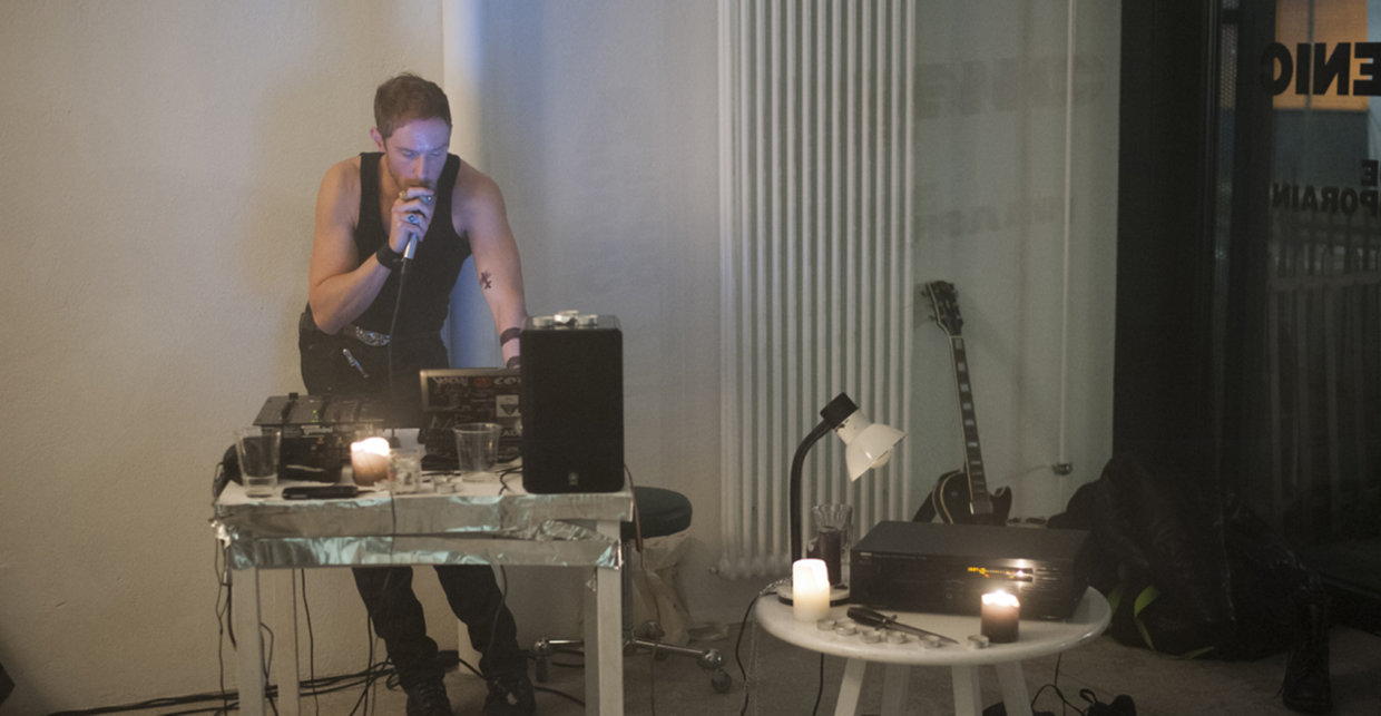 Da love Tape | Raphaël Defour | Scène nationale de Bourg-en-Bresse ...